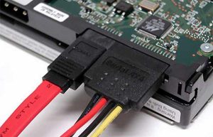 Pengertian Motherboard : Fungsi, Jenis, Komponen dan Cara Kerja