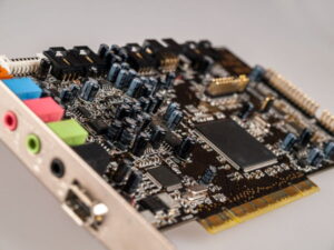 √ Fungsi Sound Card : Pengertian, Ciri, Jenis dan Cara Kerjanya